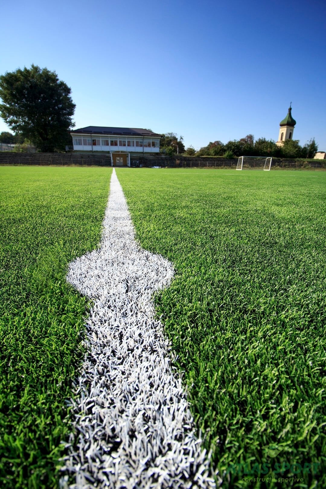 Stadion cu gazon sintetic FIFA 2* Roman - NT -AtlasSport