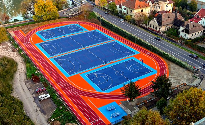 Amenajare terenuri si baze sportive cu gazon sintetic si ...