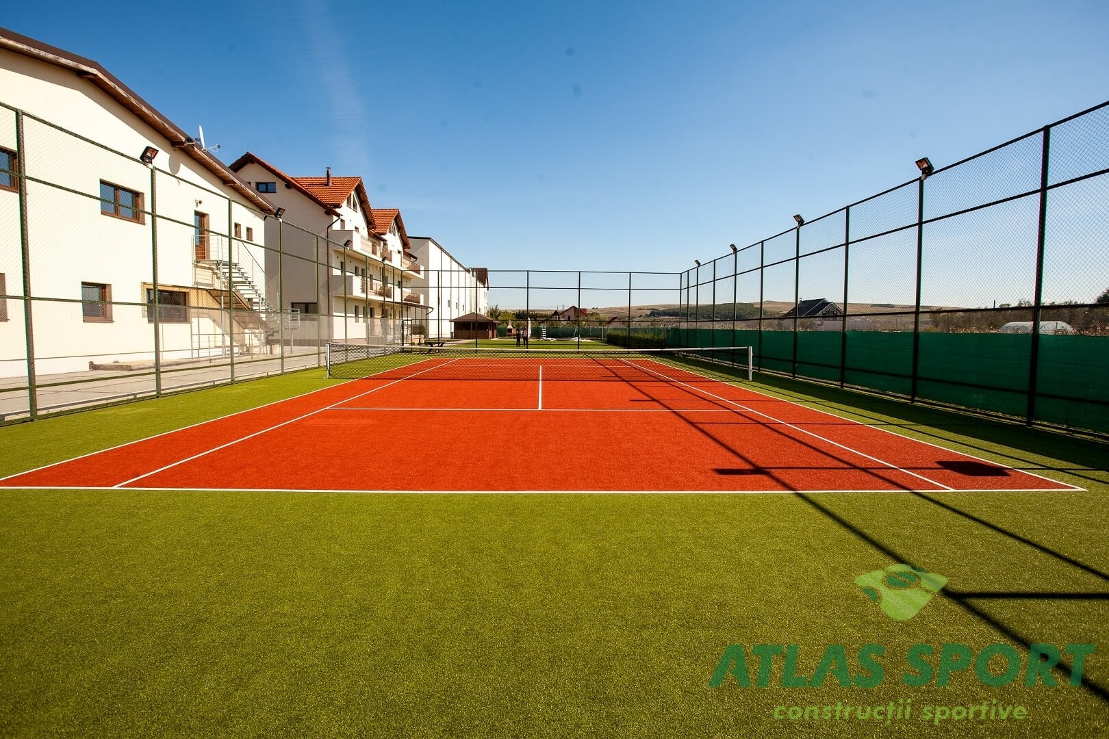 Teren tenis cu gazon sintetic premium Panemar - Cluj, CJ - AtlasSport